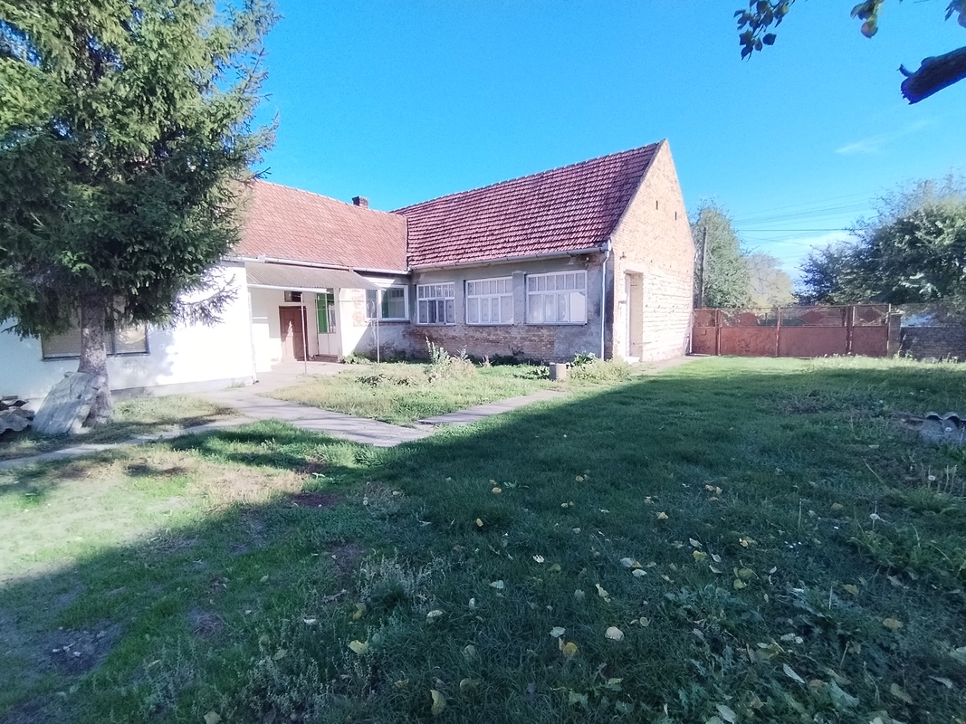 Gsigma.rs - Prodaja kuća Zrenjanin, novi itebej - 215 kv.m / 17500EUR